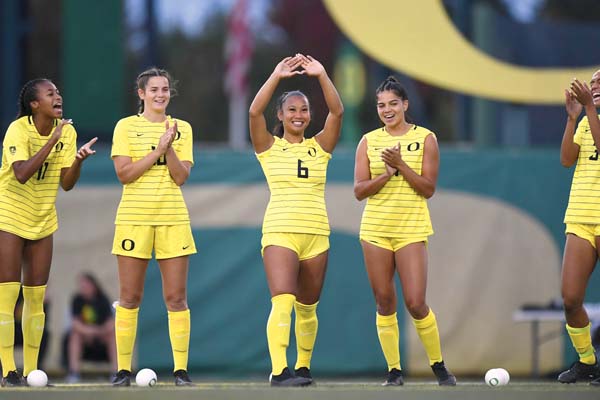 Cortez aims to make her last season with Ducks the best | News, Sports ...